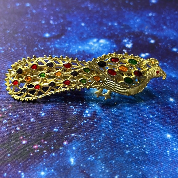 Vintage | Accessories | Vintage Gold Tone Gemstone Peacock Barrett ...
